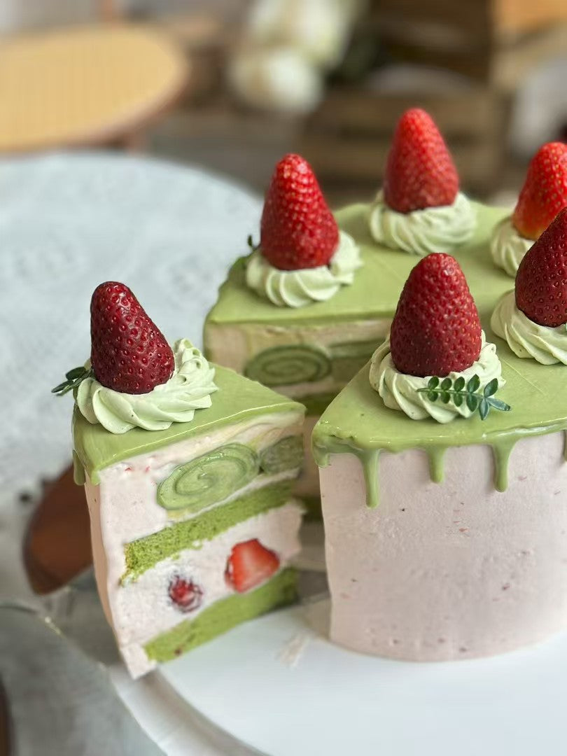 Strawberry matcha crape cake – Vicbakery